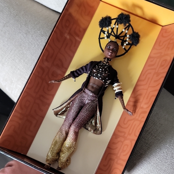 Barbie | Accents | Elegant Fashion Doll With Gold And Black Accents ...